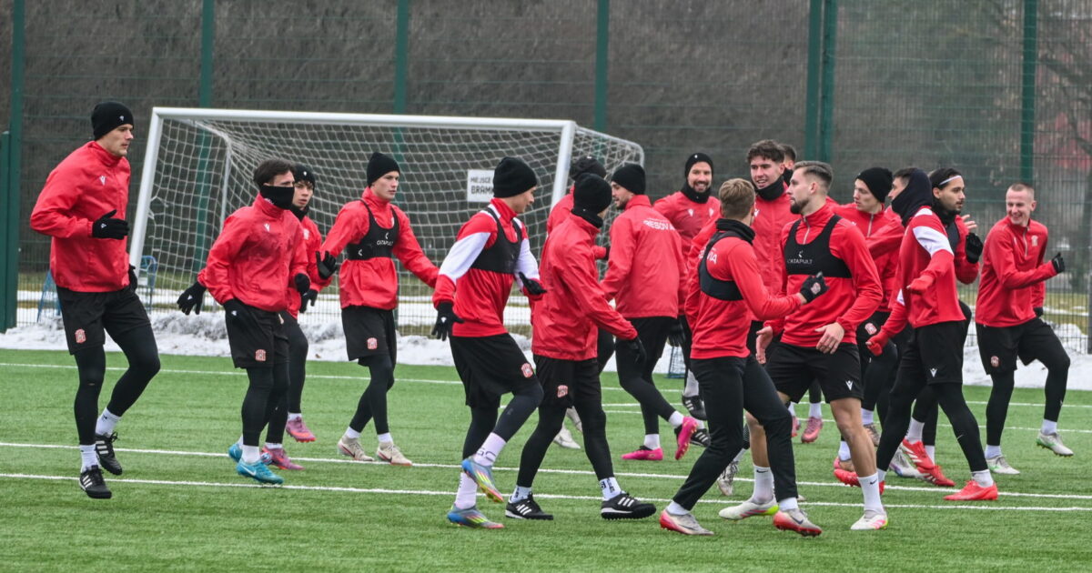 Sparing: Pogoń Grodzisk Mazowiecki – Resovia 1:1 (30.01.2026) – CWKS ...